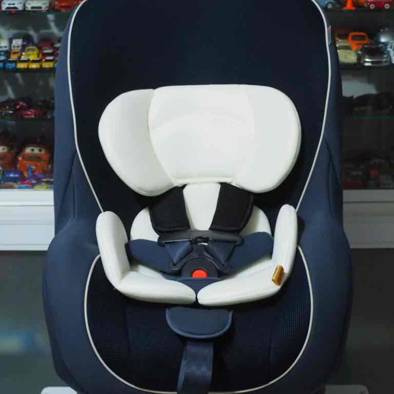 คาร์ซีท TAKATA | mombiestreet สินค้าแม่และเด็ก