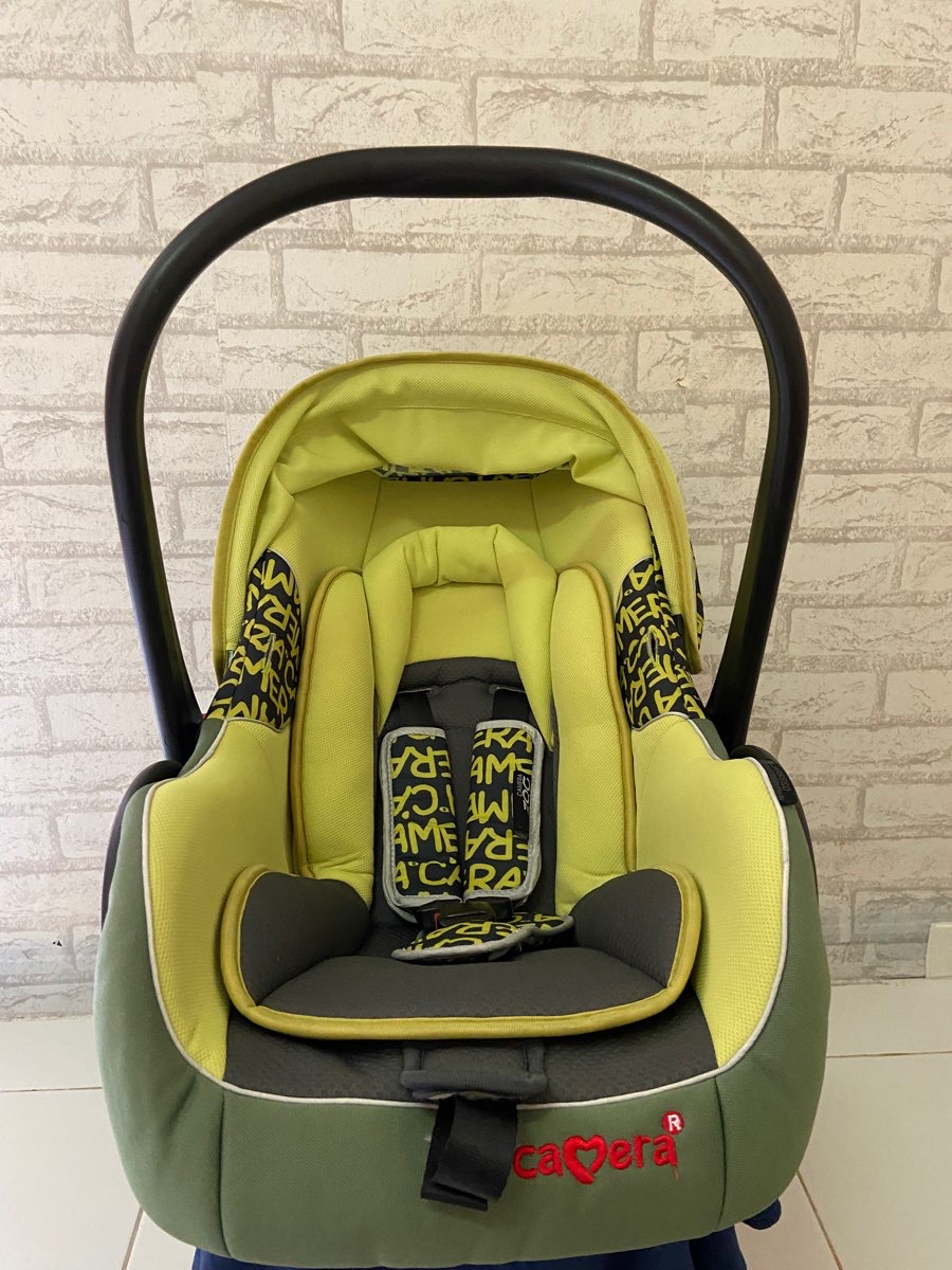 คาร์ซีทแบบกระเช้า Camera ผ่านการใช้งานแล้ว | mombiestreet สินค้าแม่และเด็ก