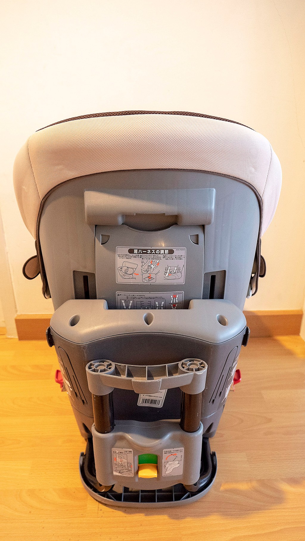 คาร์ซีท Ailebebe Kurutto Premium มือสอง | mombiestreet สินค้าแม่และเด็ก