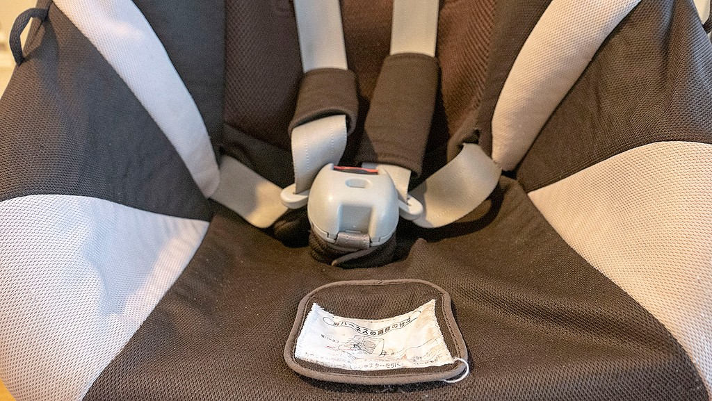 คาร์ซีท Ailebebe Kurutto Premium มือสอง | mombiestreet สินค้าแม่และเด็ก